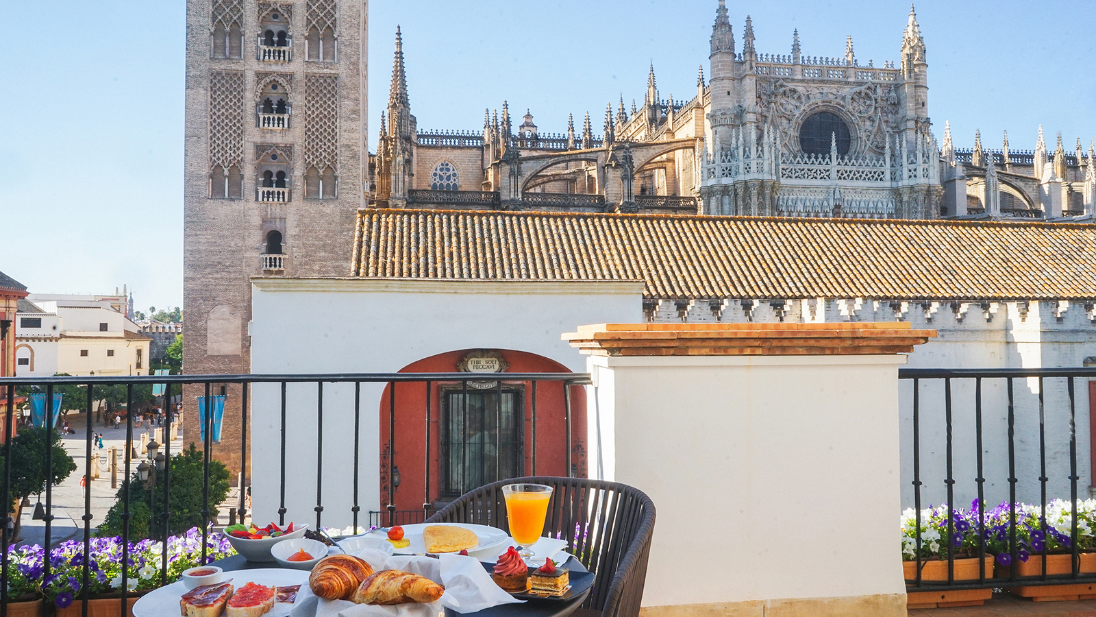 Tarifa No Reembolsable │ Hotel EME Catedral Mercer